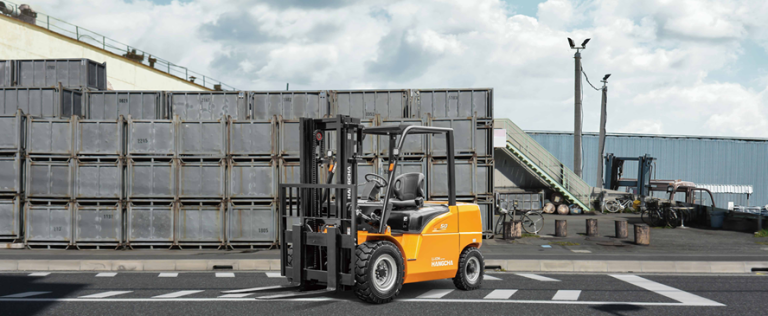 How Do You Maintain a Forklift Battery? Best Practices for B2B ...