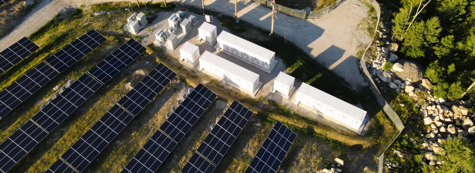 Solar BESS Systems: Integrating Solar Power and Battery Energy Storage ...